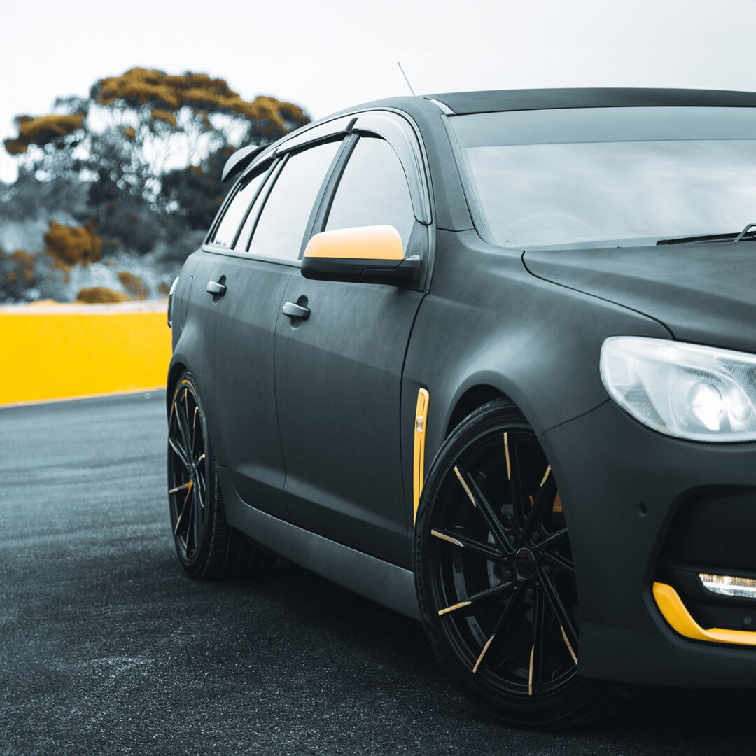 Fluffy's Commodore - Raptortough