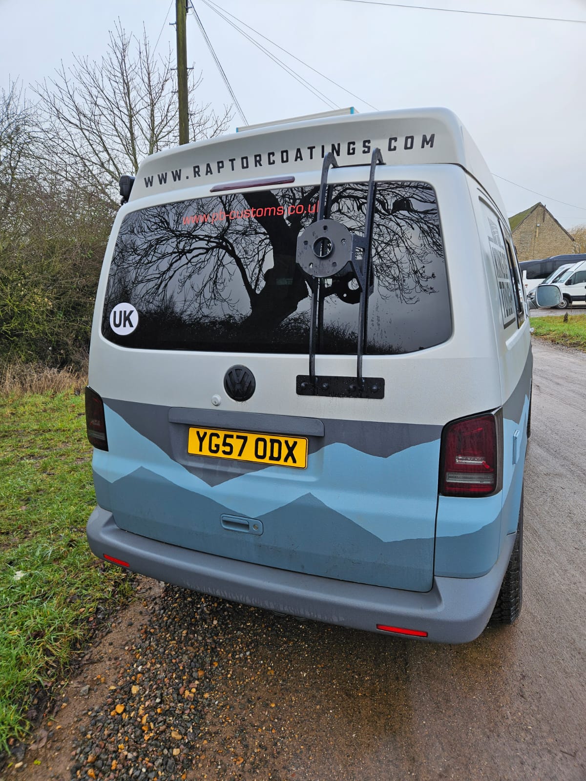VIP VW Van - Raptortough